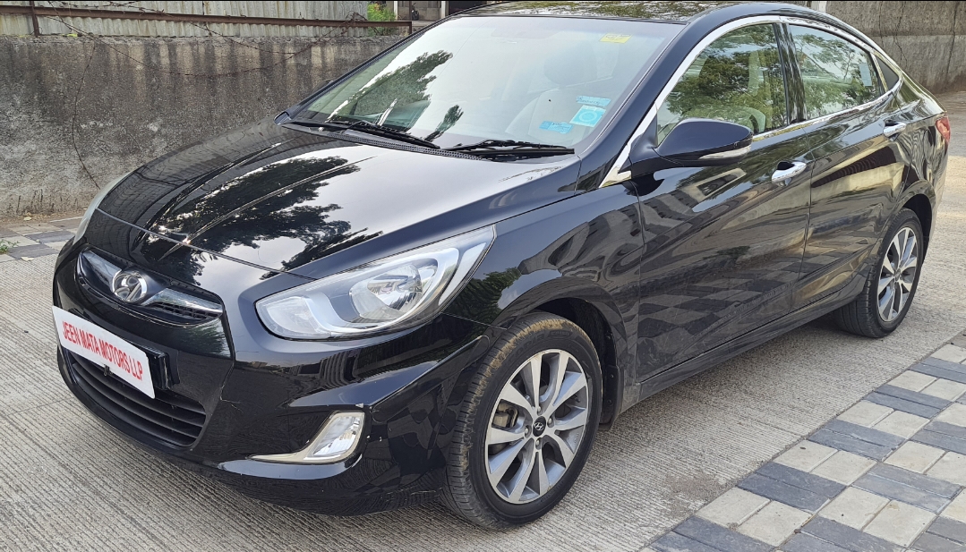 Hyundai Fluidic Verna Price in India 2022 - Images, Mileage & Reviews ...